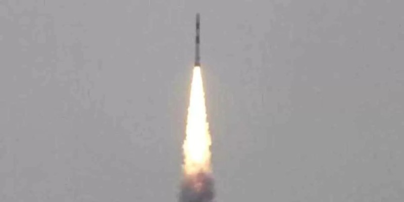 India's First Hybrid Sounding Rocket Launched by Students is a ...