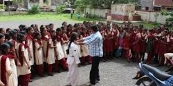 IAS officer launches self defence programme for girls