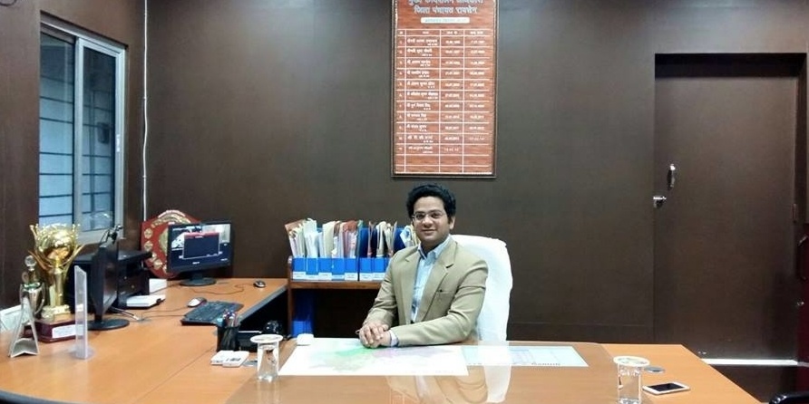This IAS Officer's Move Encourages Us All To Be Giving